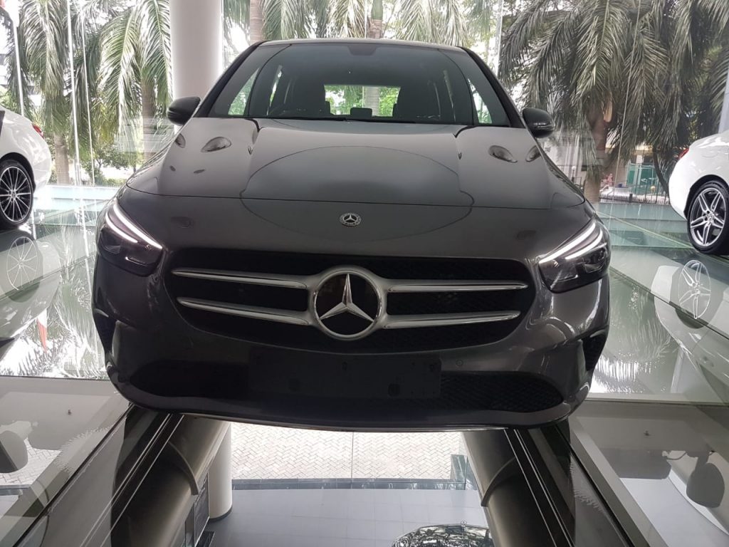 Spesifikasi Mercedes Benz B 200 class | Dealer Mercedes Benz Indonesia