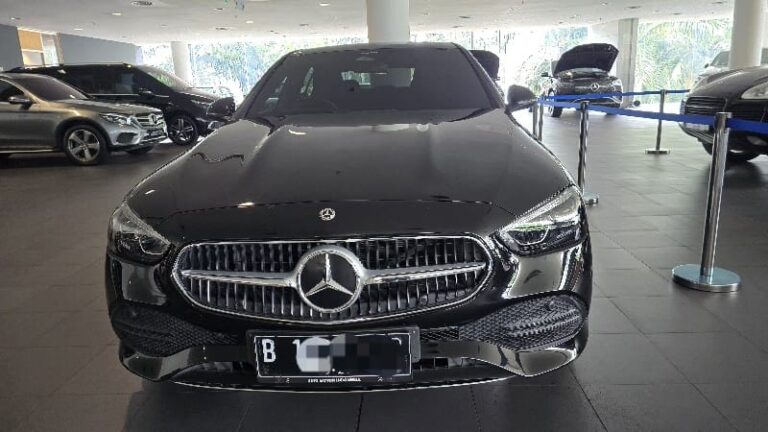 Harga Mobil Bekas Mercedes-Benz C200 tahun 2022 Berkualitas